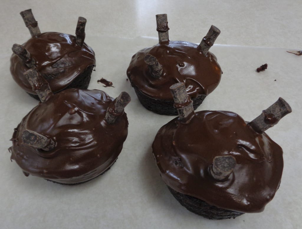 Chocolate Cauldron Cupcakes